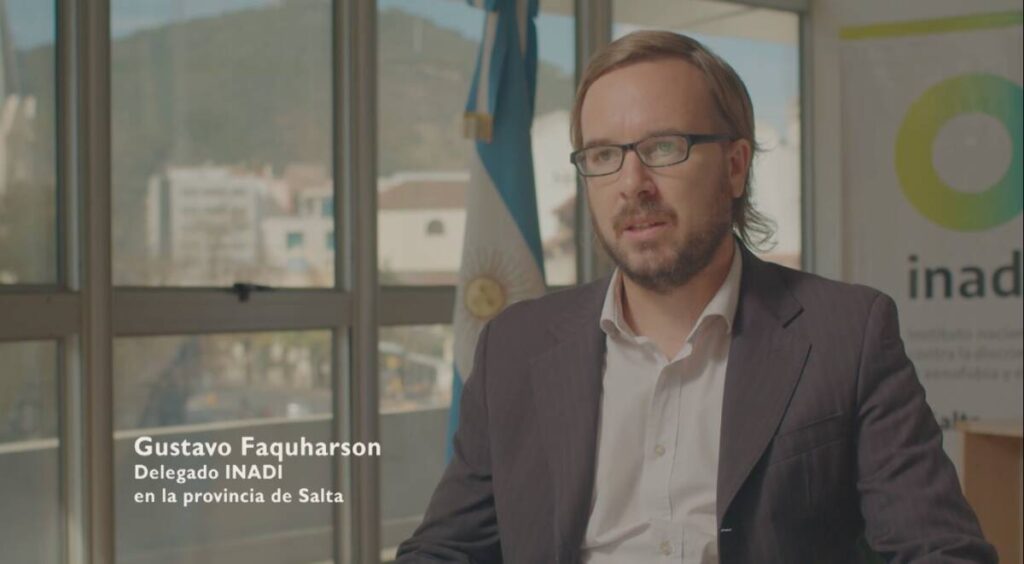 "Al pueblo originario se lo considera “casi” humano" | Documental ...