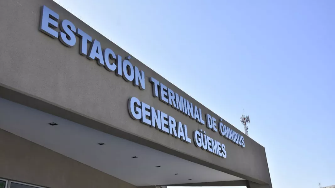 Mirá en vivo | El gobernador salteño inaugura la nueva terminal de ...